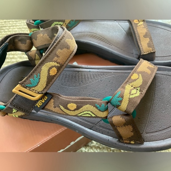 Teva | Shoes | Teva X Parks Project Hurricane Xlt2 Dark Brown Limited ...